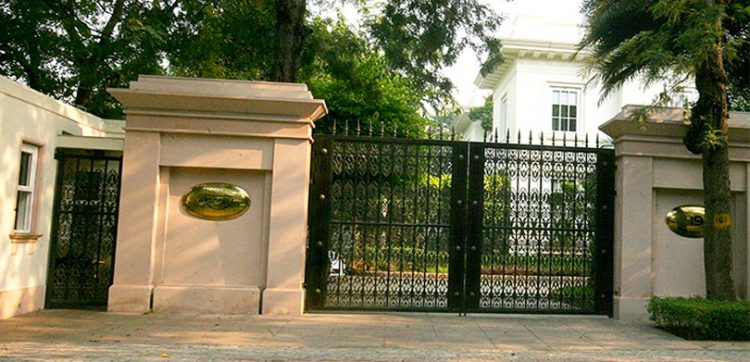 Glimpses Into Gautam Adani House 2025: Interior, Price & More